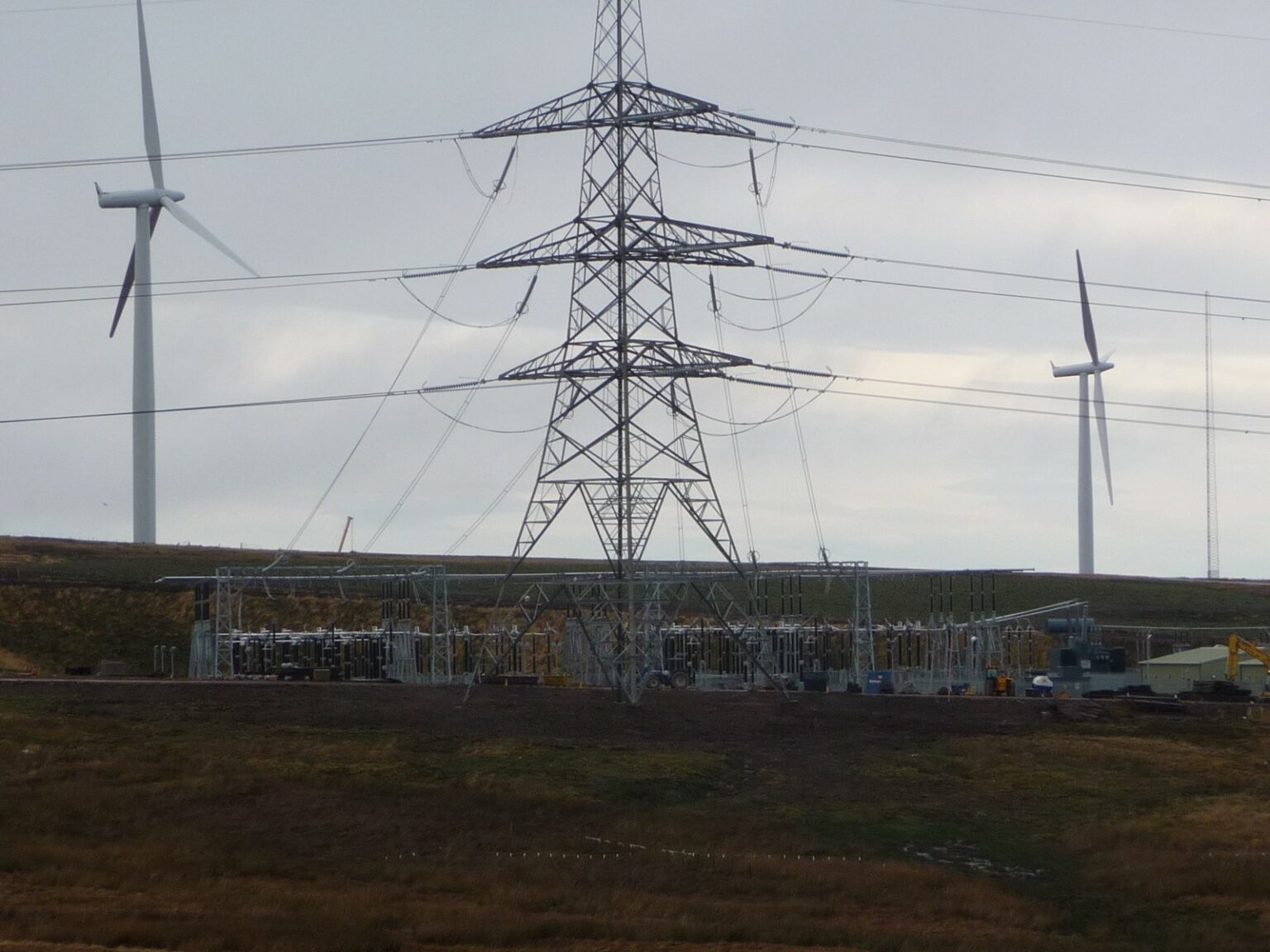 Crystal Rig II 138 MW Wind Farm - Powersystems UK Ltd